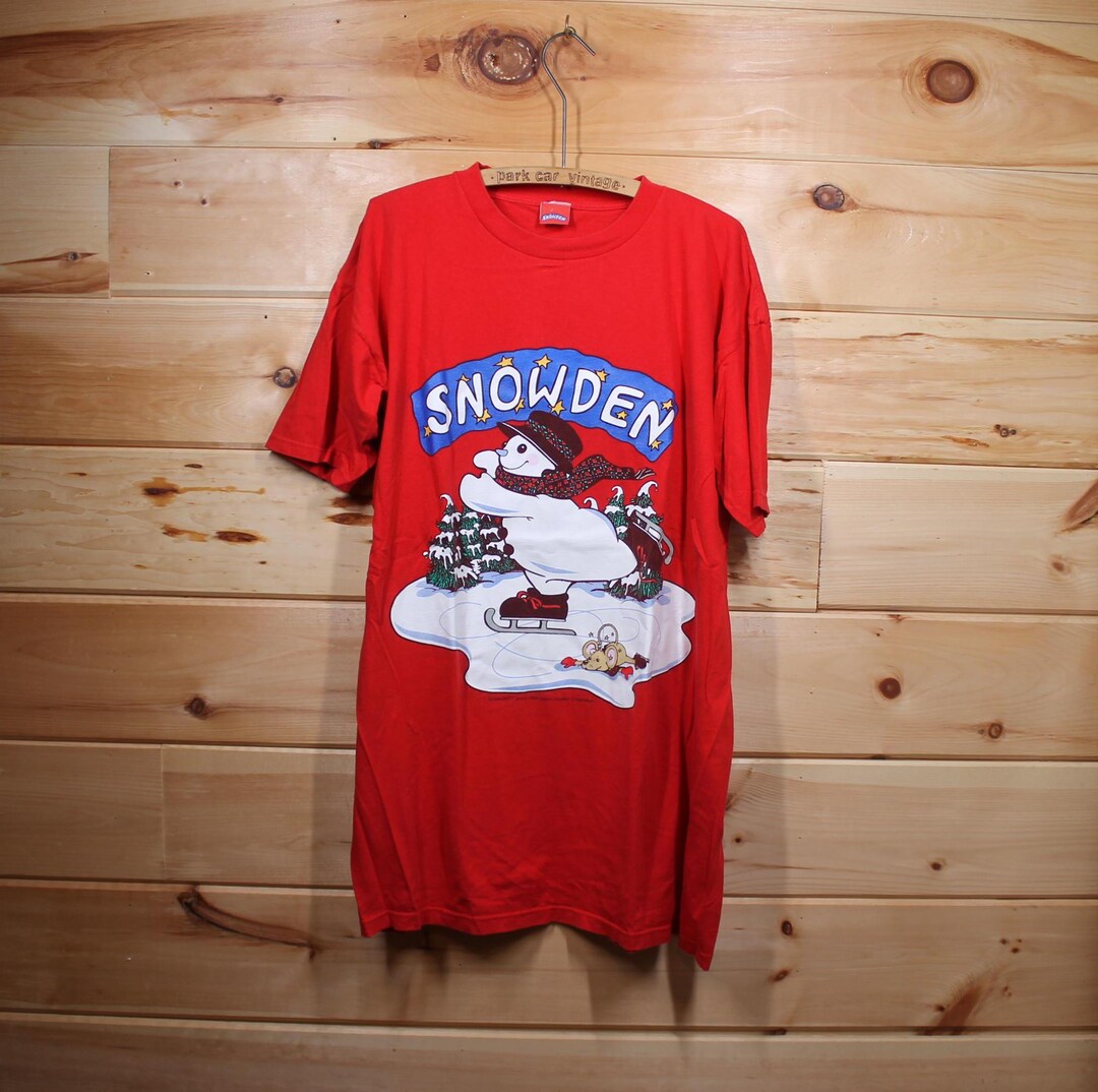 Vintage 1996 Snowden Skating Snowman Winter Christmas Red T-shirt Adult ...
