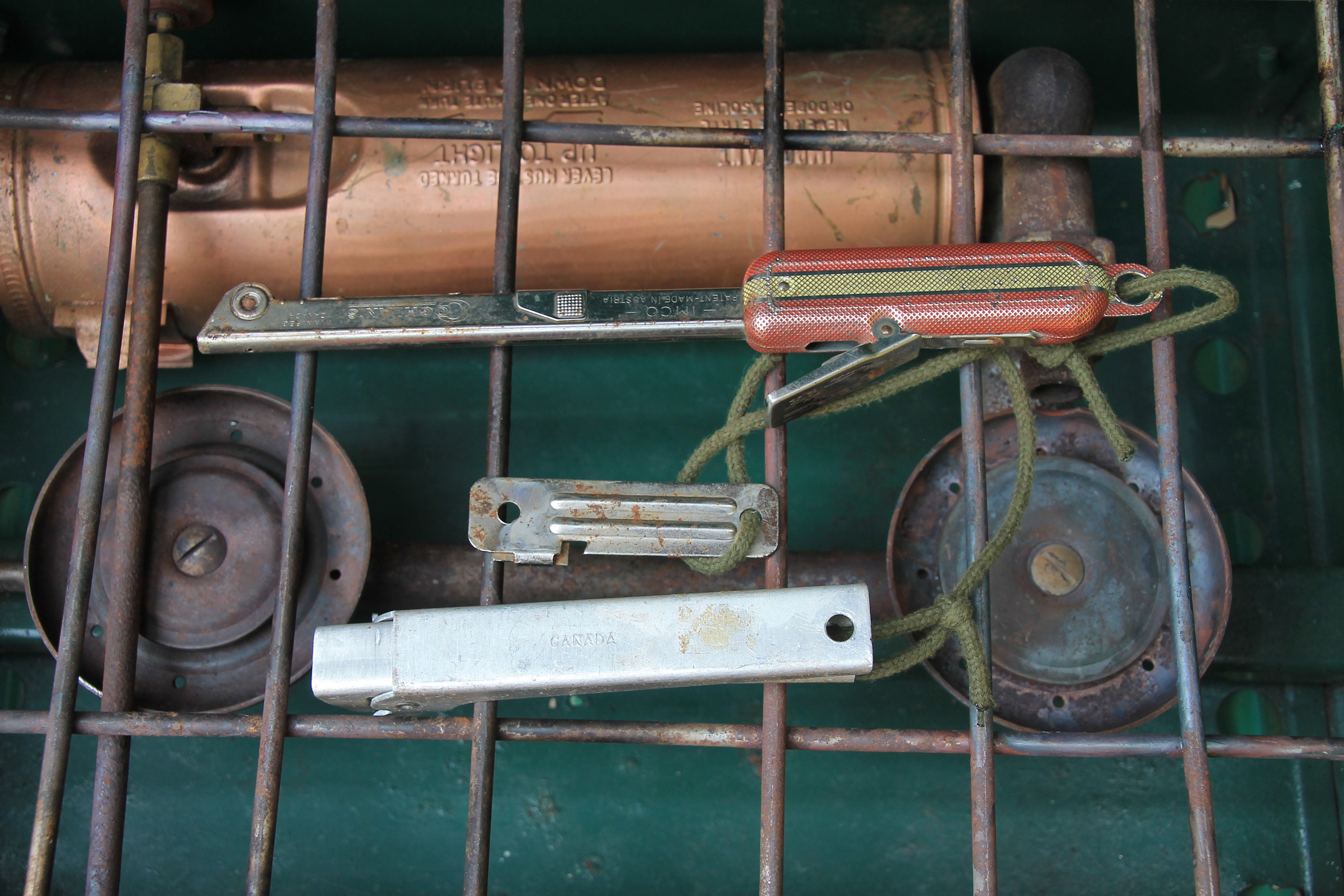 Vintage Coleman 2 Burner Classic Green Gas Camping Stove Model 4M With ...