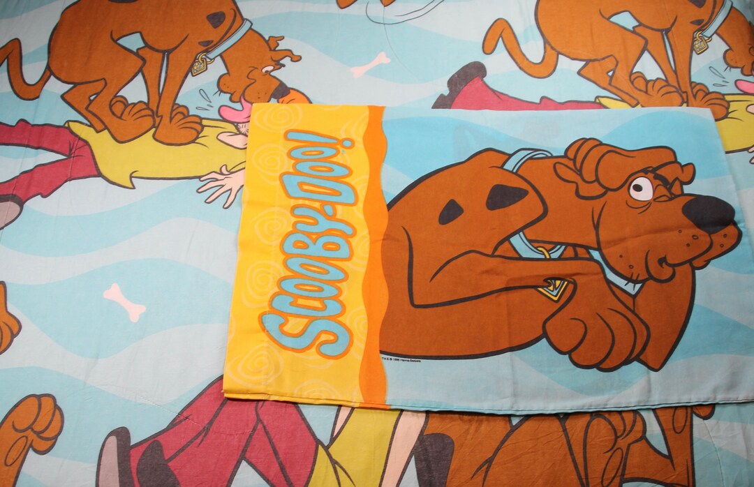 Vintage Scooby Doo Themed Comforter Blanket With Pillowcase Etsy