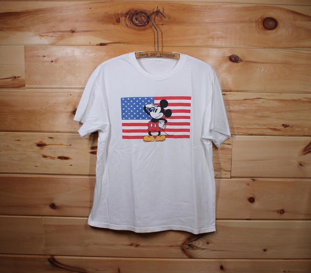 Vintage Disney Classic Mickey Mouse USA Patriotic American Flag White T ...