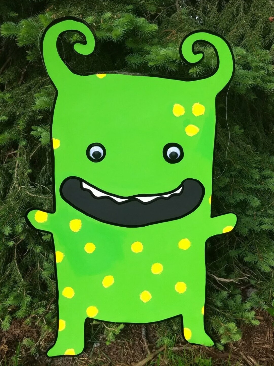 FOAMBOARD - MONSTER PARTY Prop - Spotted, Googly Eyed Monster - Etsy