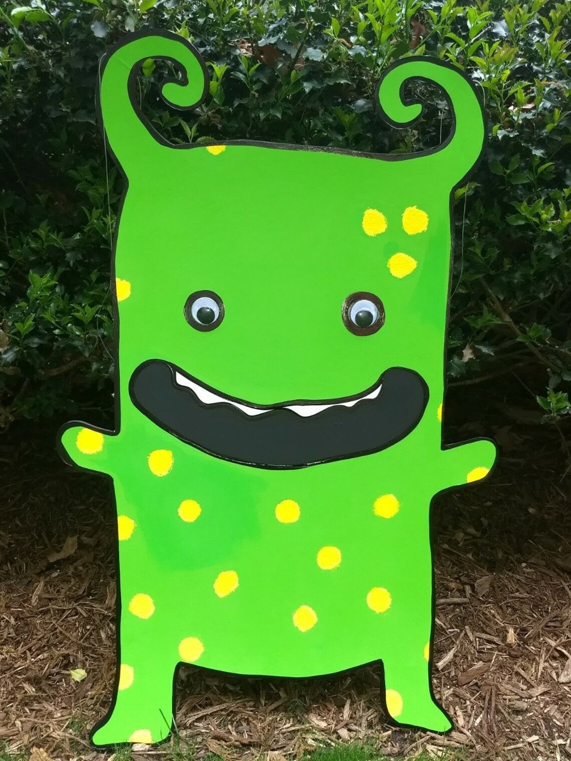 FOAMBOARD MONSTER PARTY Prop Spotted Googly Eyed Monster | Etsy