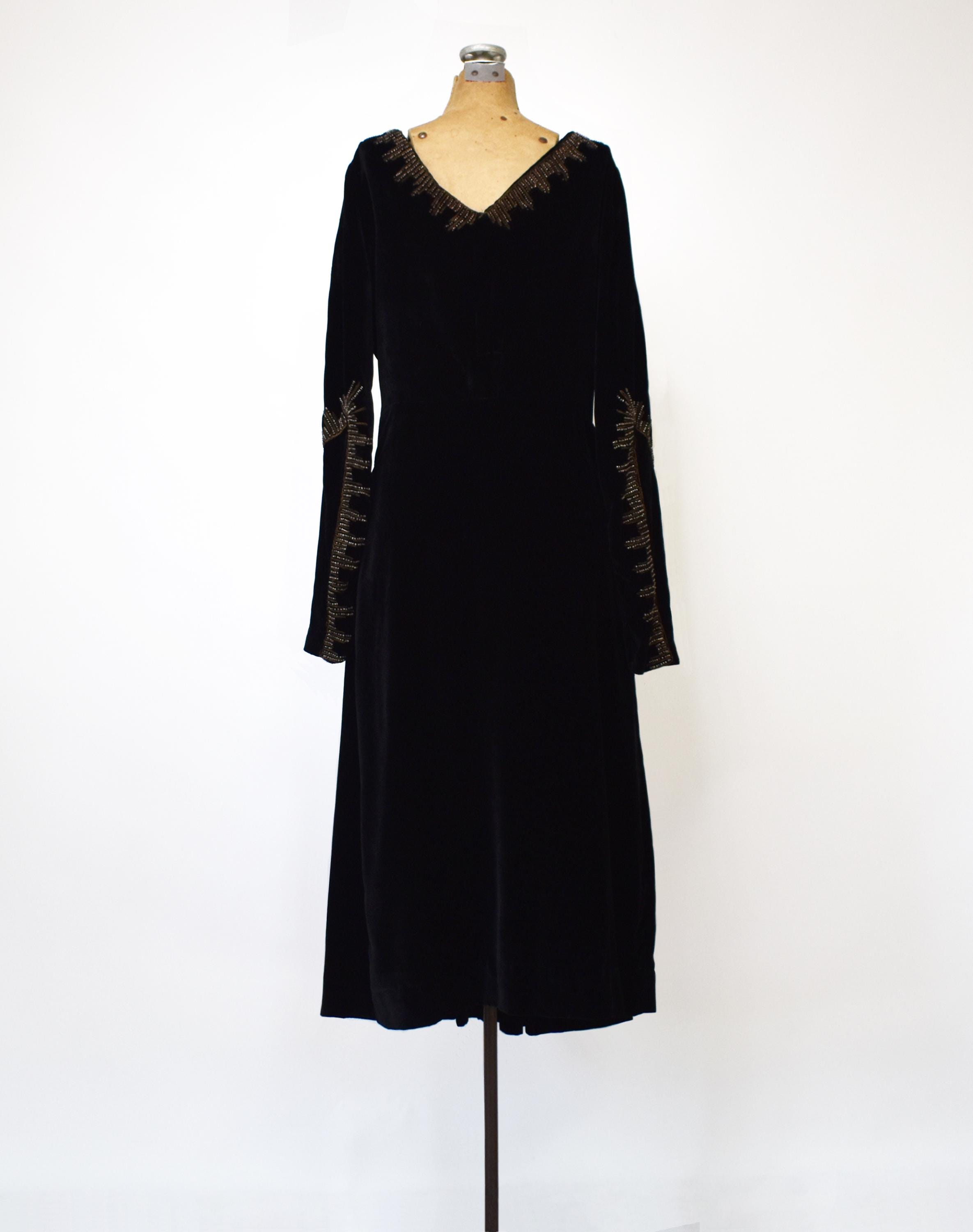 Vintage 20s Drop Waist Evening Gown | 1920s Black Velvet Robe Du Soir ...