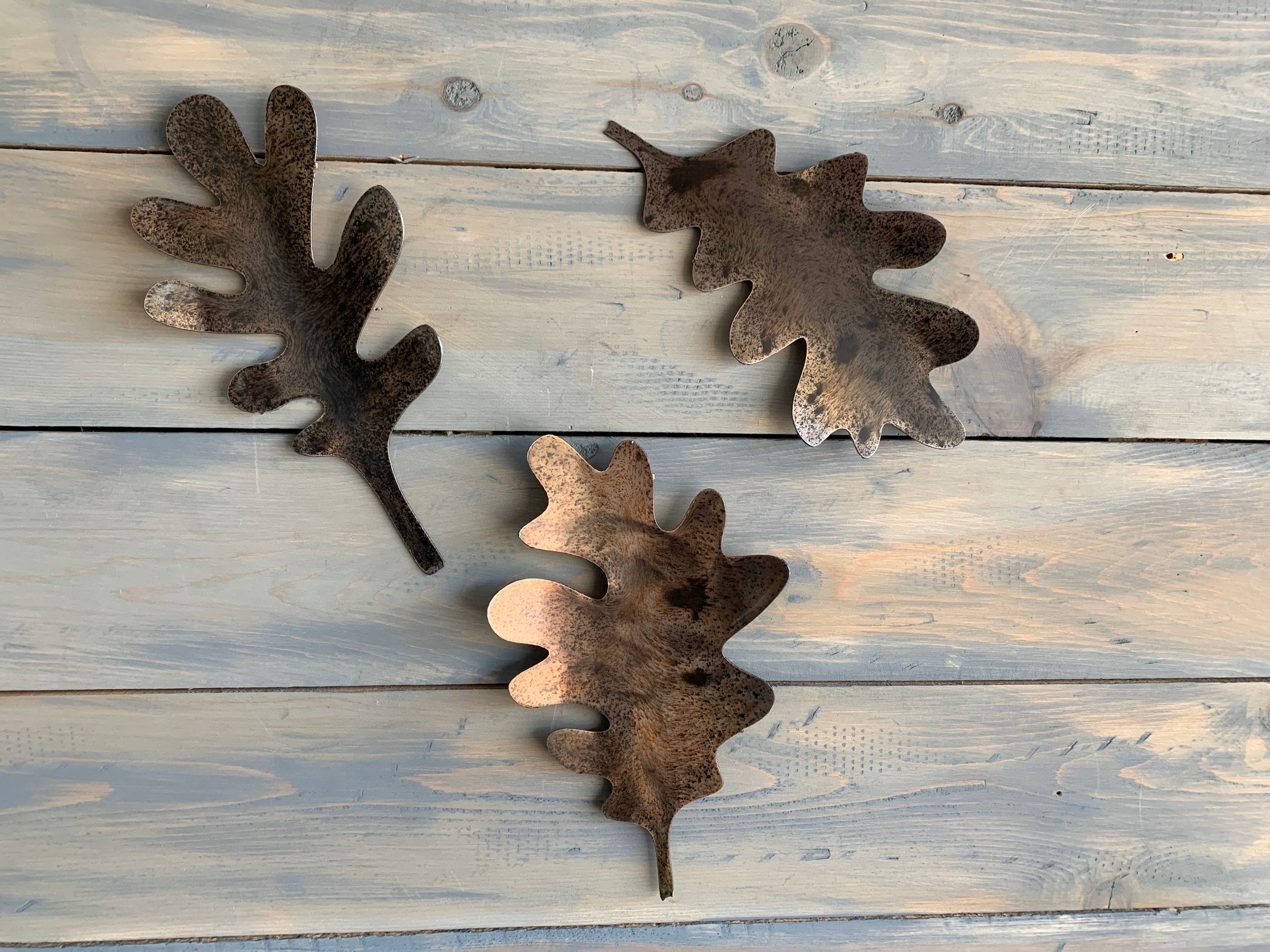 Metal Oak Leaf Set of 3 Realistic Oak Leaf Wall Accents - Etsy