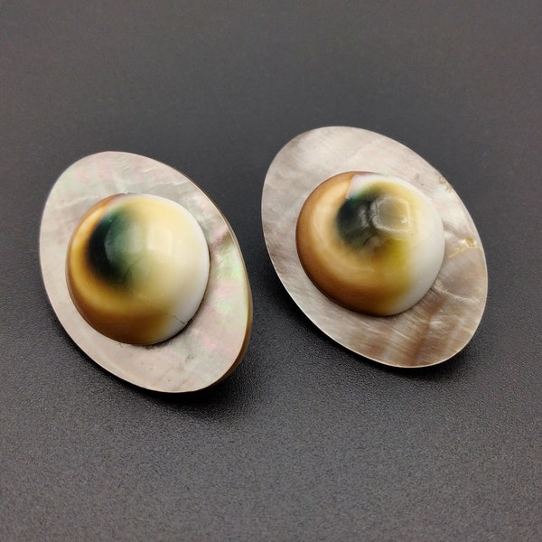 Operculum Jewelry - Etsy