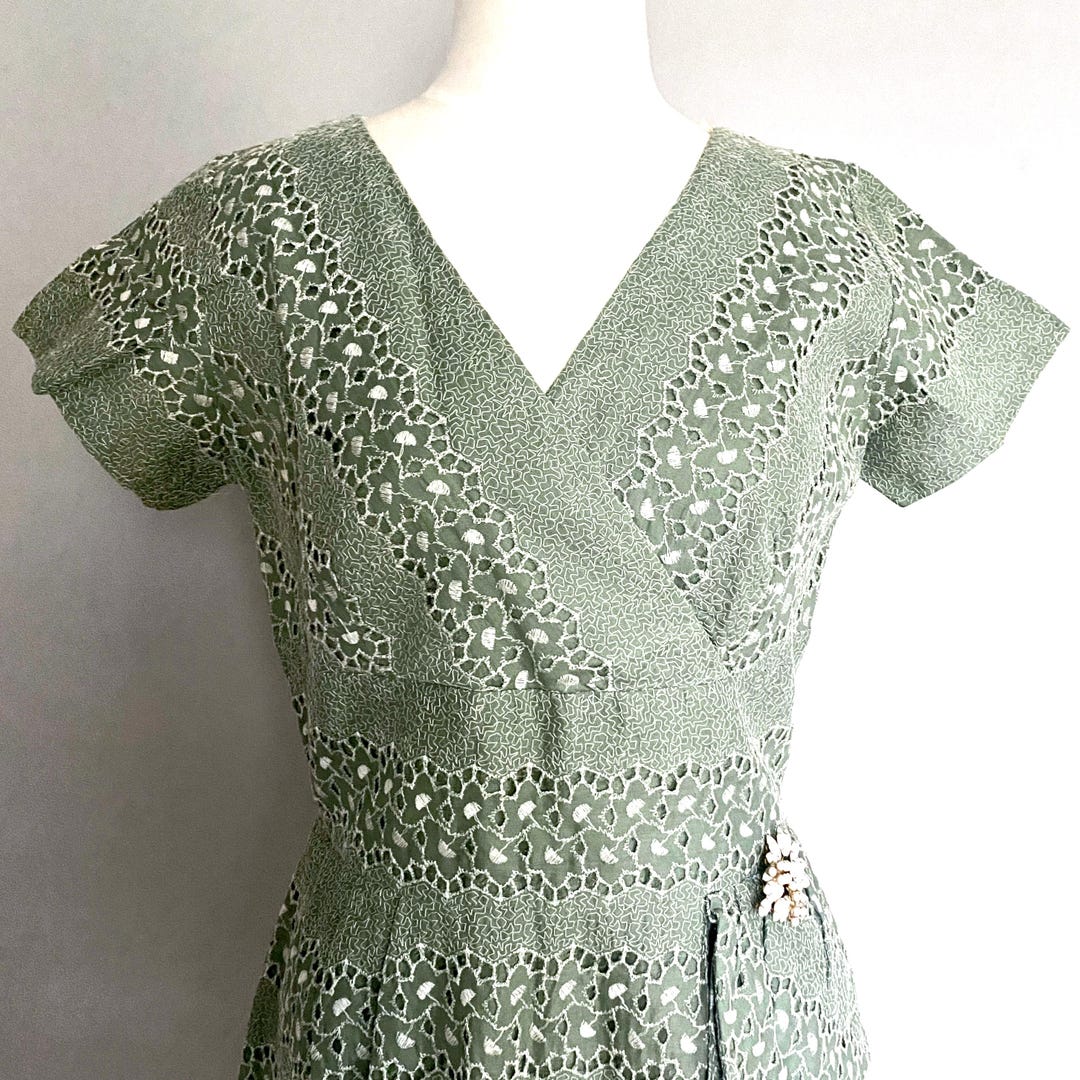 1950's Dress Cotton True Vintage Wiggle Cocktail Dress Moss Green Islet ...