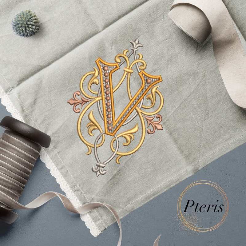 Letter V Antique - Etsy