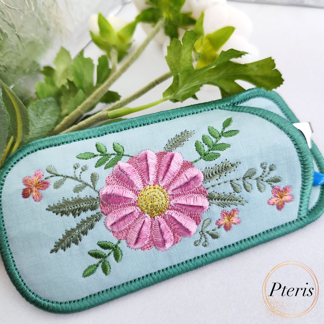 Glasses Case Gerbera Fluffy Fringed Chenille in the Hoop Machine ...