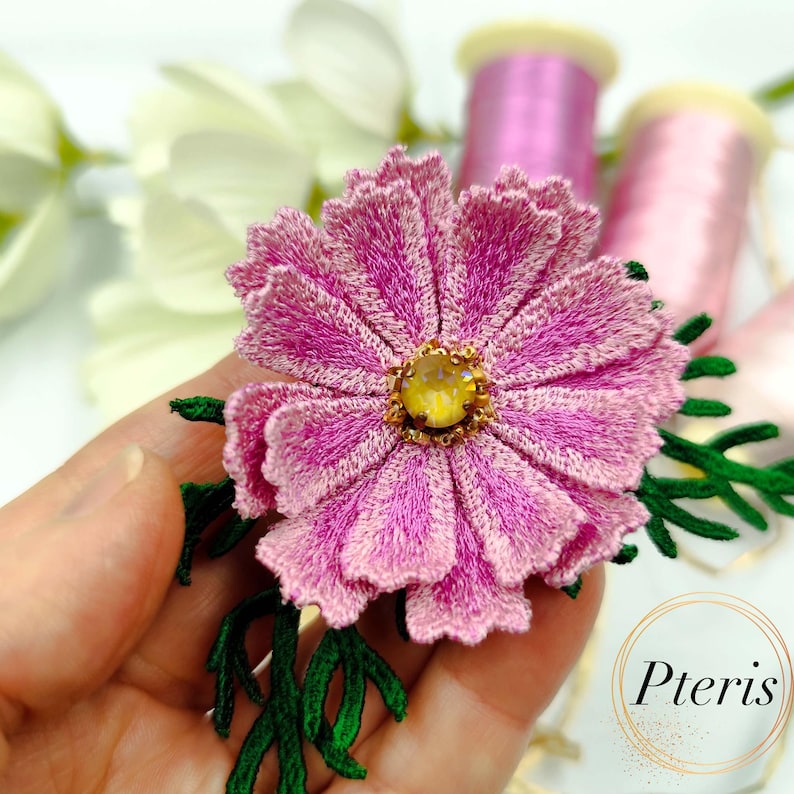 3D Cosmos Flower Brooch Machine Embroidery Design, in the Hoop Floral ...