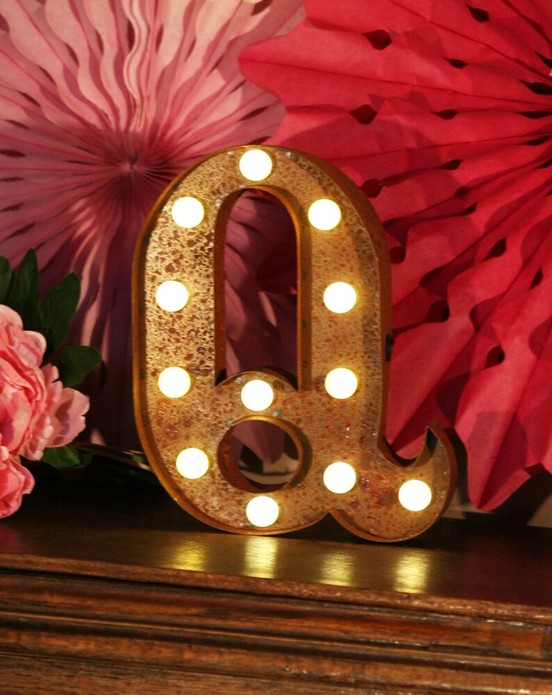 LETTER Q Metal Carnival Style Marquee Light LED Light Up | Etsy