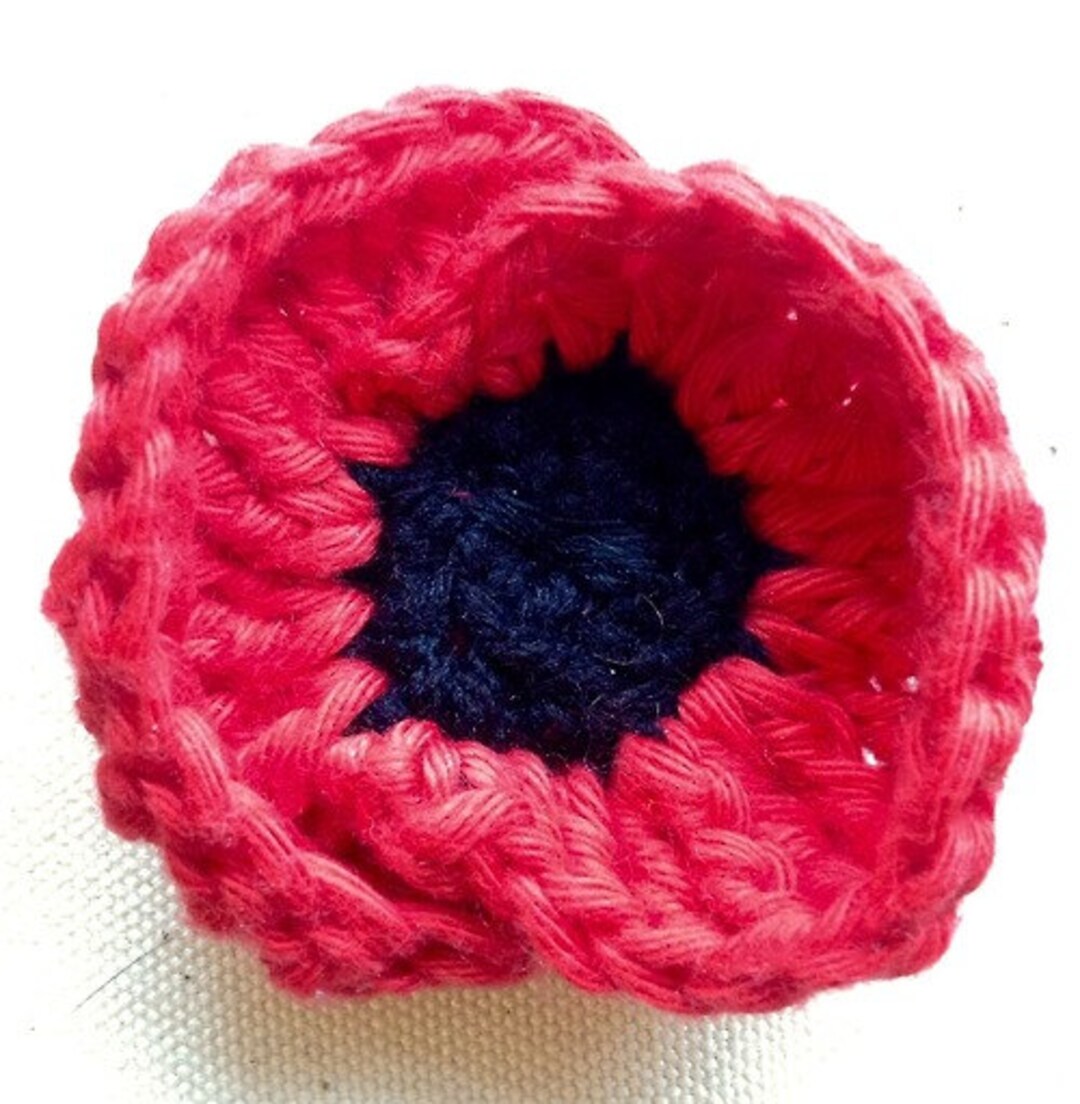 Crochet Red Poppy Pin Badge Brooch - Etsy UK