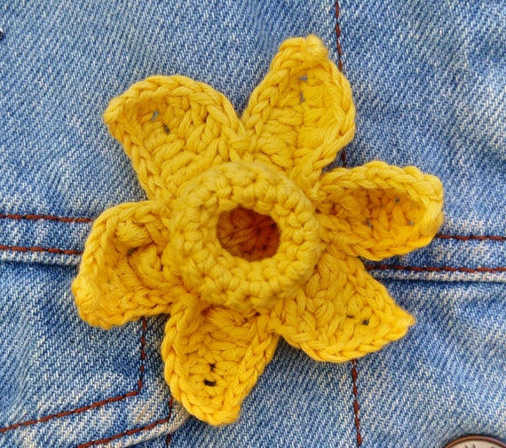 Daffodil Crochet Pin Badge Brooch yellow Crochet Daffodil | Etsy
