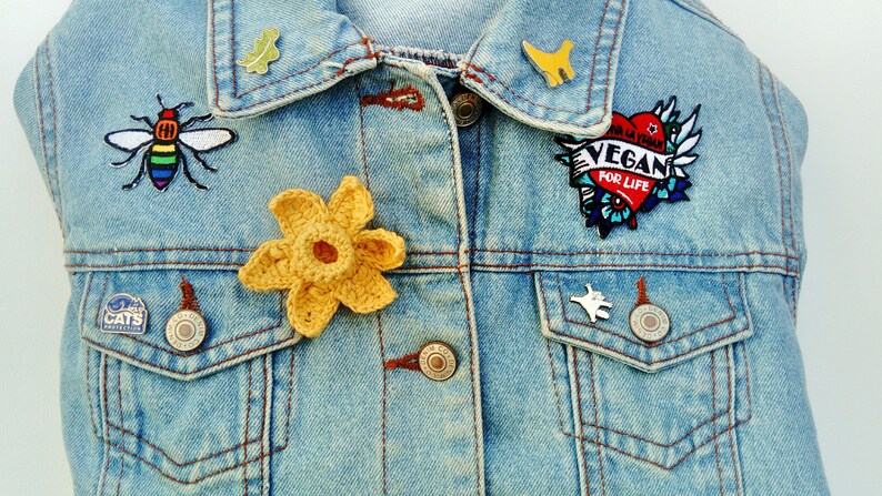 Daffodil Crochet Pin Badge Brooch -yellow Crochet Daffodil Badge ...