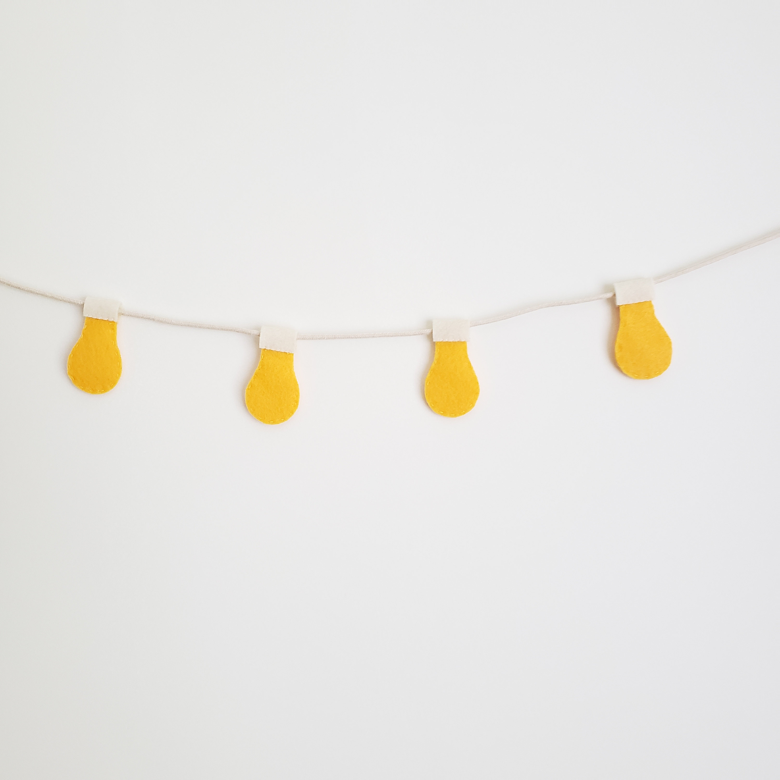 Yellow Light Bulbs Felt Garland (white String) - Etsy