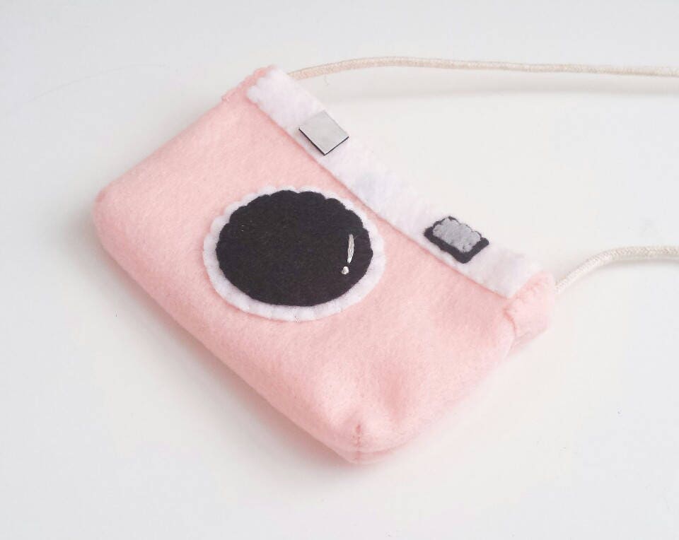 Pink Mini Camera Felt Bag for Kids and Toddler , Purse, Shoulder Bag ...