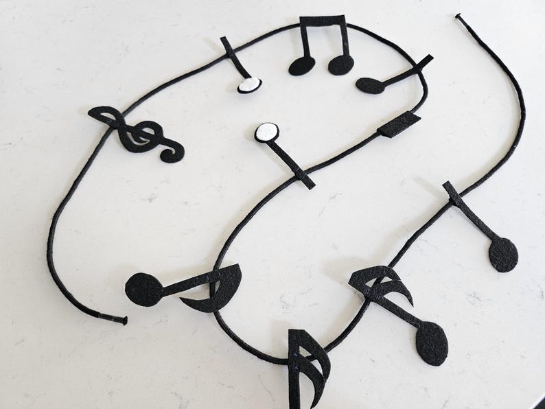 Music Note Felt Garland - Piano Room Decor - Etsy