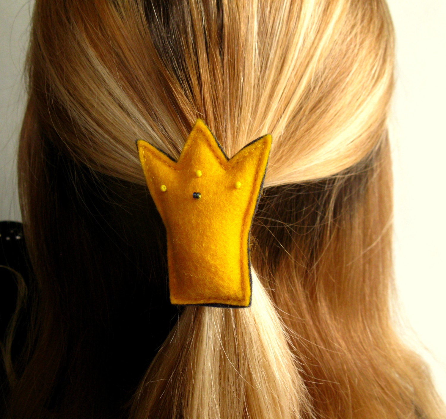 Scrunchy of Felt "crown" - Etsy