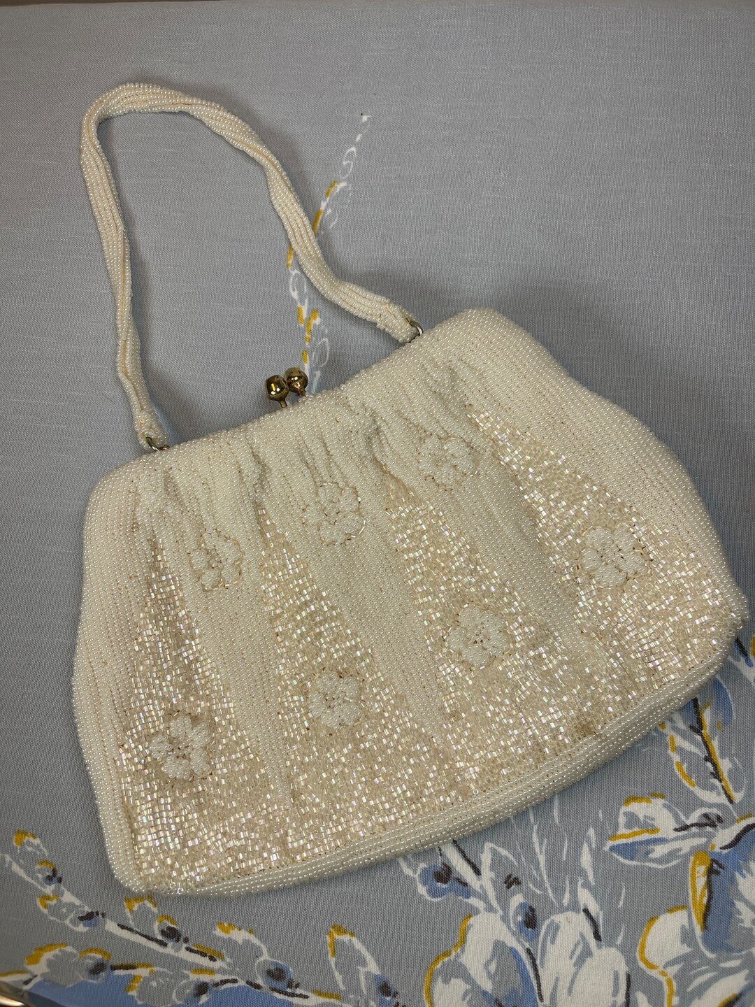 Vintage Walborg 1950s White Iridescent Beaded Floral Purse Handbag ...