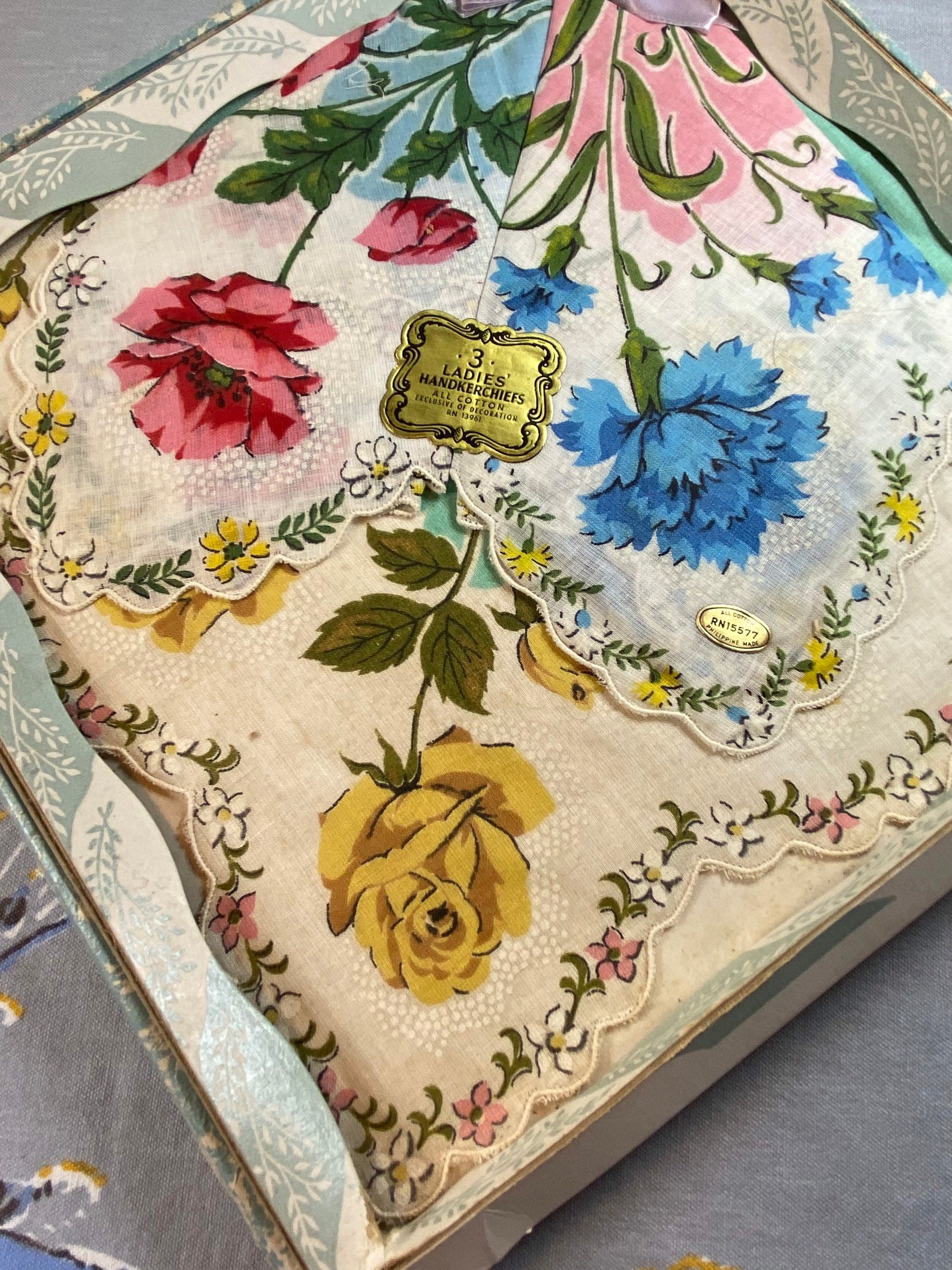 Vintage Ladies All Cotton Hankies-mid Century-boxed - Etsy