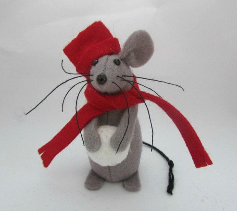 Christmas Mouse Snowballing Mouse Felt Mouse Felt Mice Mouse Christmas ...