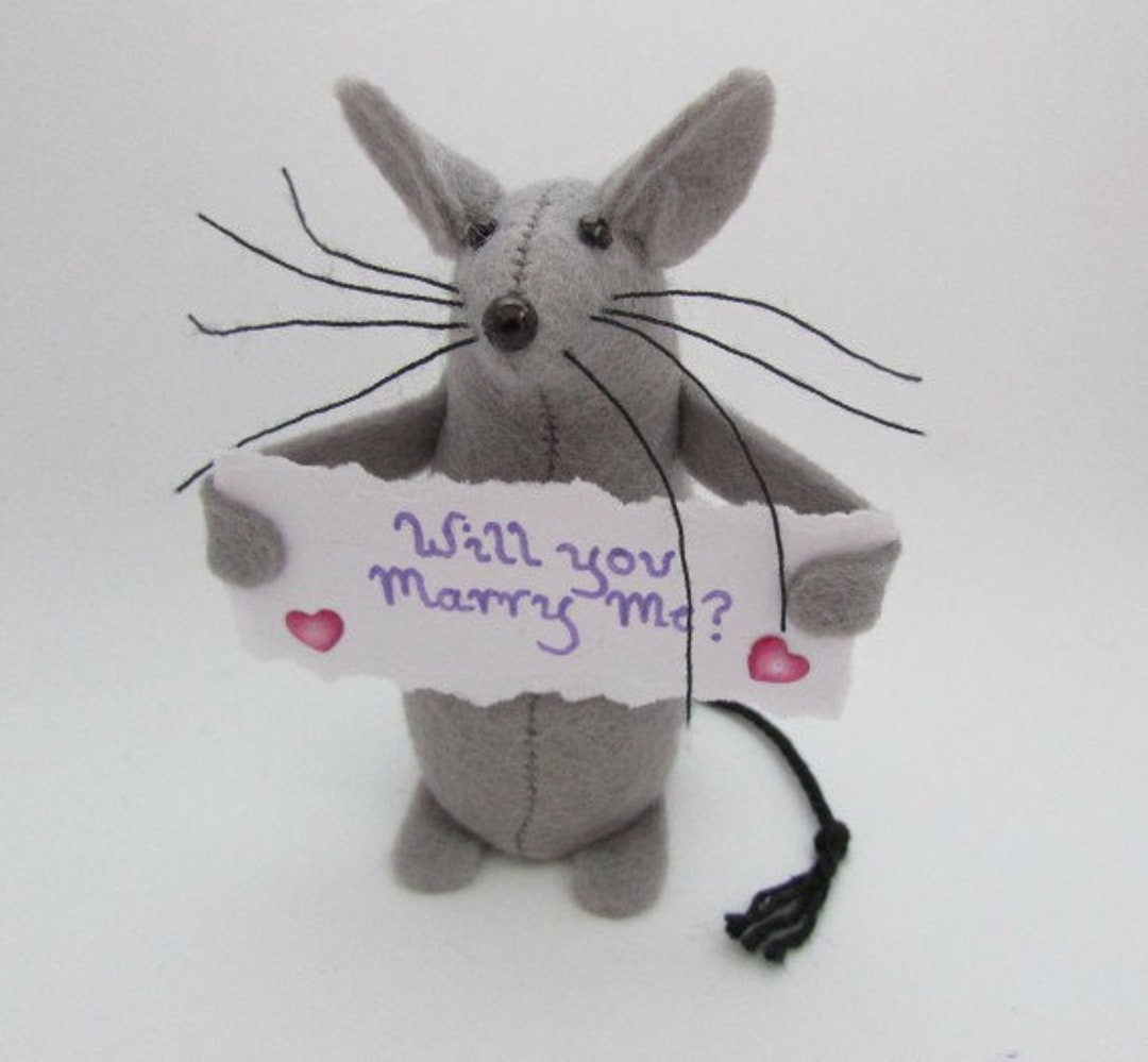 Marry Me Mouse, Engagement Mouse, Felt Mouse, Anniversary Gift ...