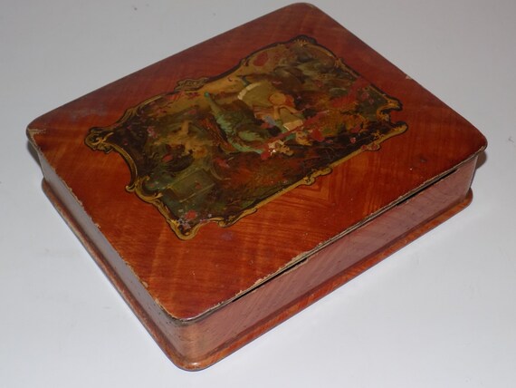 Vintage Hinged Wood Trinket Box Victorian Couple - Gem