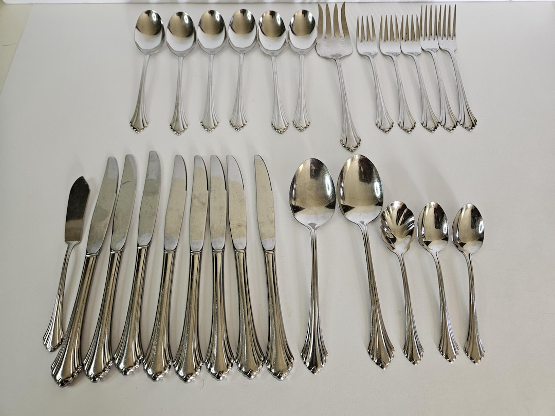 Oneida Bancroft 5 Piece Setting for 2 Plus Extras Flatware Serving ...