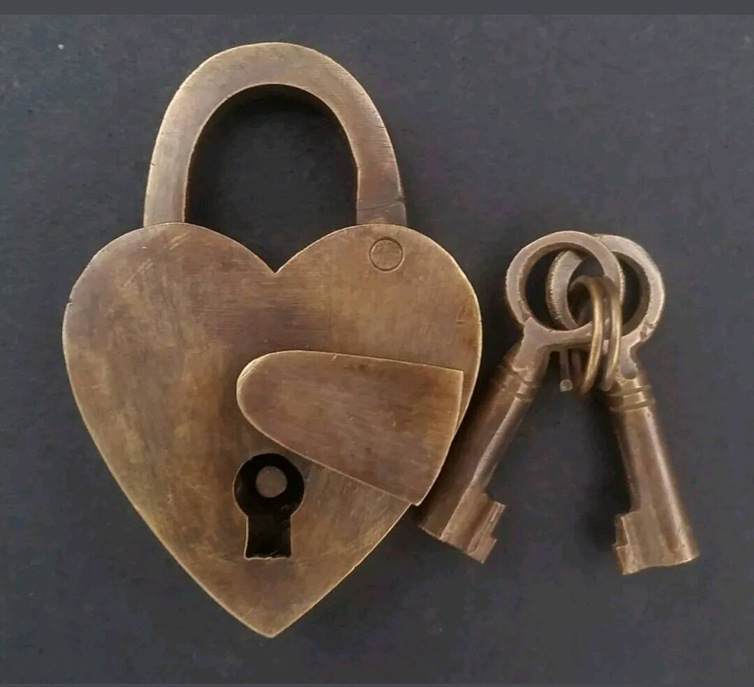 Heart Shaped Love Lock, Commitment Lock, Paris Bridge Lock, Valentine ...