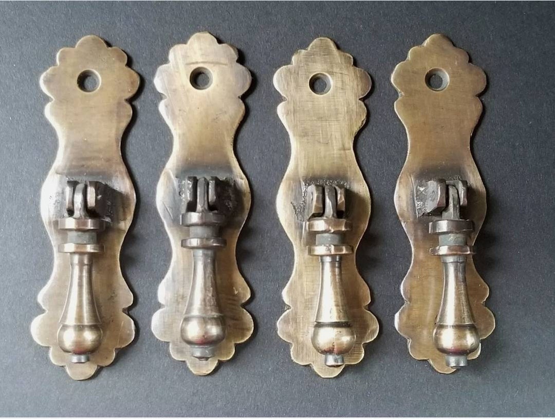 6 X #H41 Ornate Teardrop Pendant Brass Handles Drawer Pulls Scalloped ...