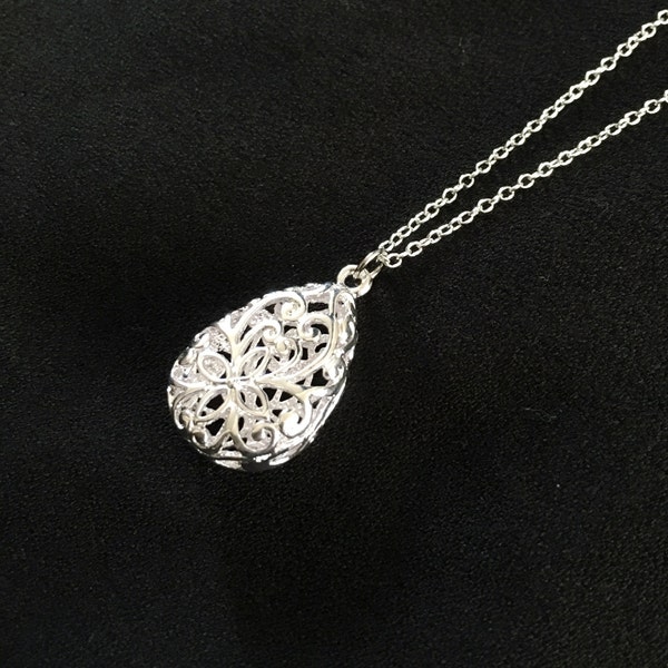 Filigree Necklace - Etsy