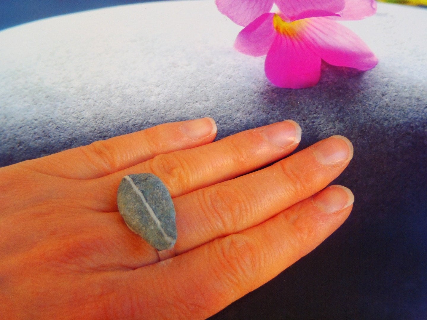 Ring FINE WHITE LINE With a Pebble Stone Marked Naturally With a Fine ...