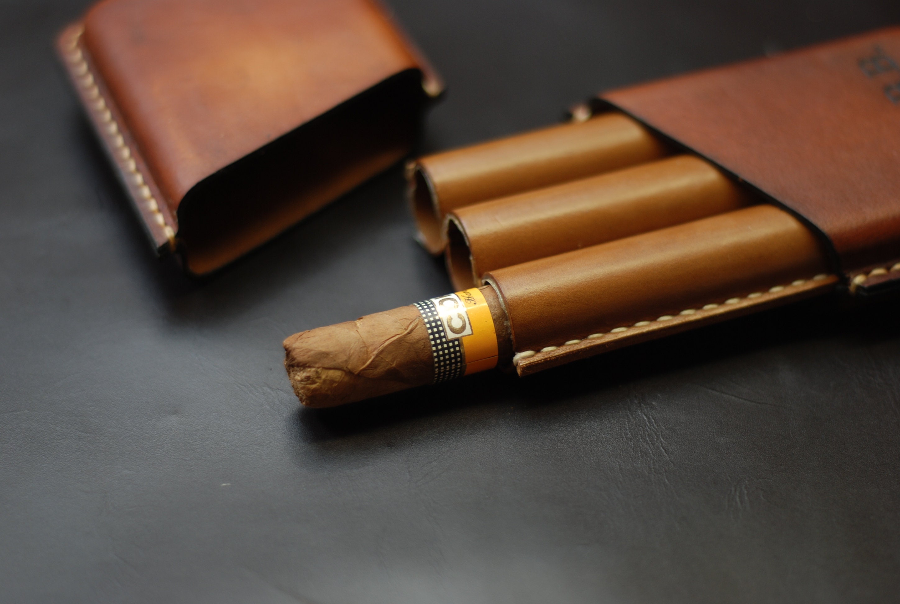 Custom cigarette case leather holder for 3 cigars engraved | Etsy
