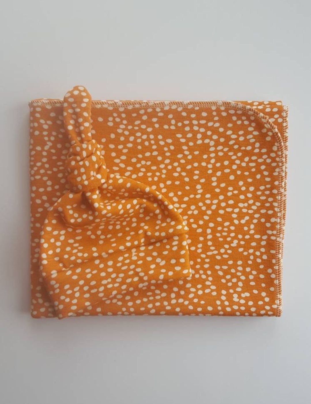 Organic Baby Blanket & Newborn Hat Set. Gender Neutral Newborn Take ...