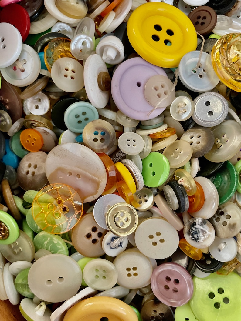 Assorted Buttons in Bulk - Small to Medium-large - Etsy