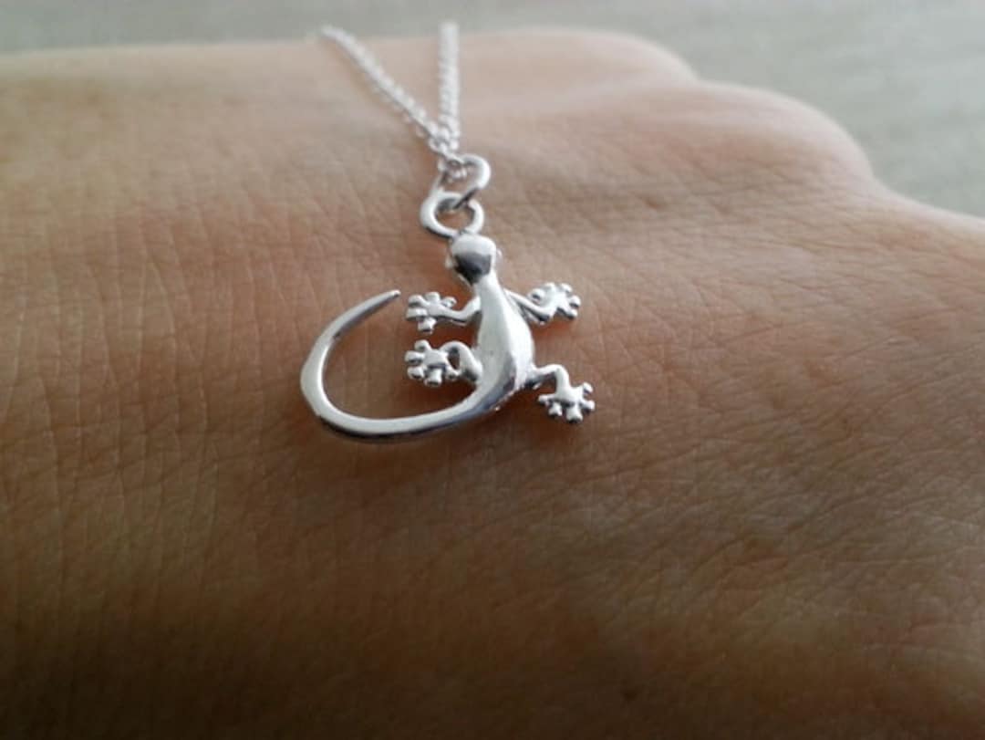Gecko Necklace, Sterling Silver Lizard Necklace, Tiny Gecko Pendant ...