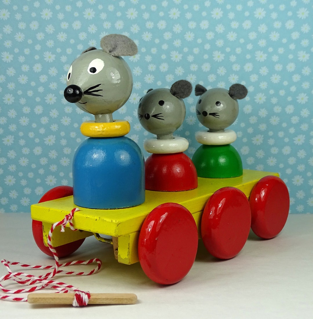 Vintage Mouse Pull Toy 1970s Wooden - Etsy