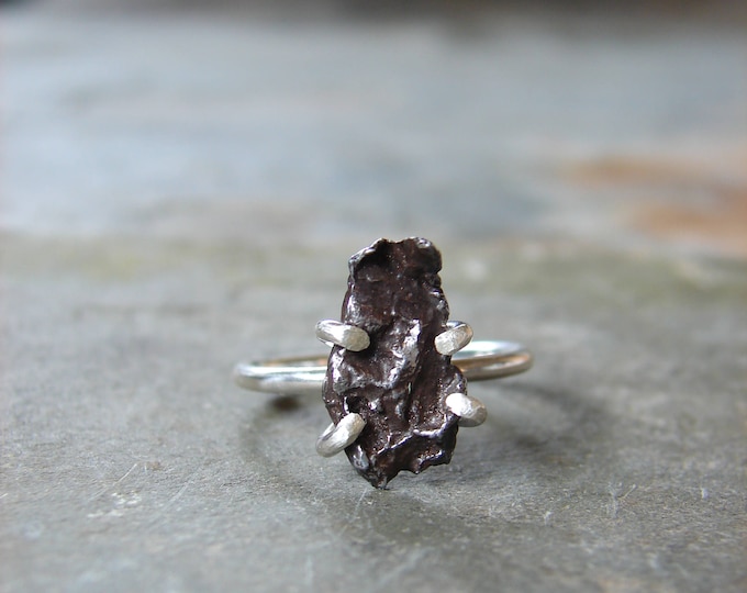 Meteorite Ring for Him or Her, Pure Meteor Specimen, Unisex Jewelry ...