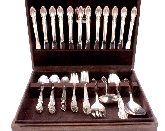 61 Piece Claridge Rogers & Bro. Extra Plate Silverware Set With Case ...