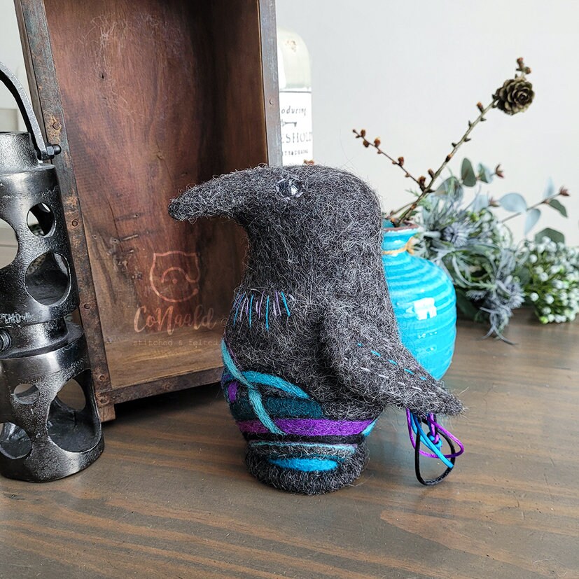 Needle Felted Crow With Abstract Landscape. Felt Doll. Wool Art. - Etsy
