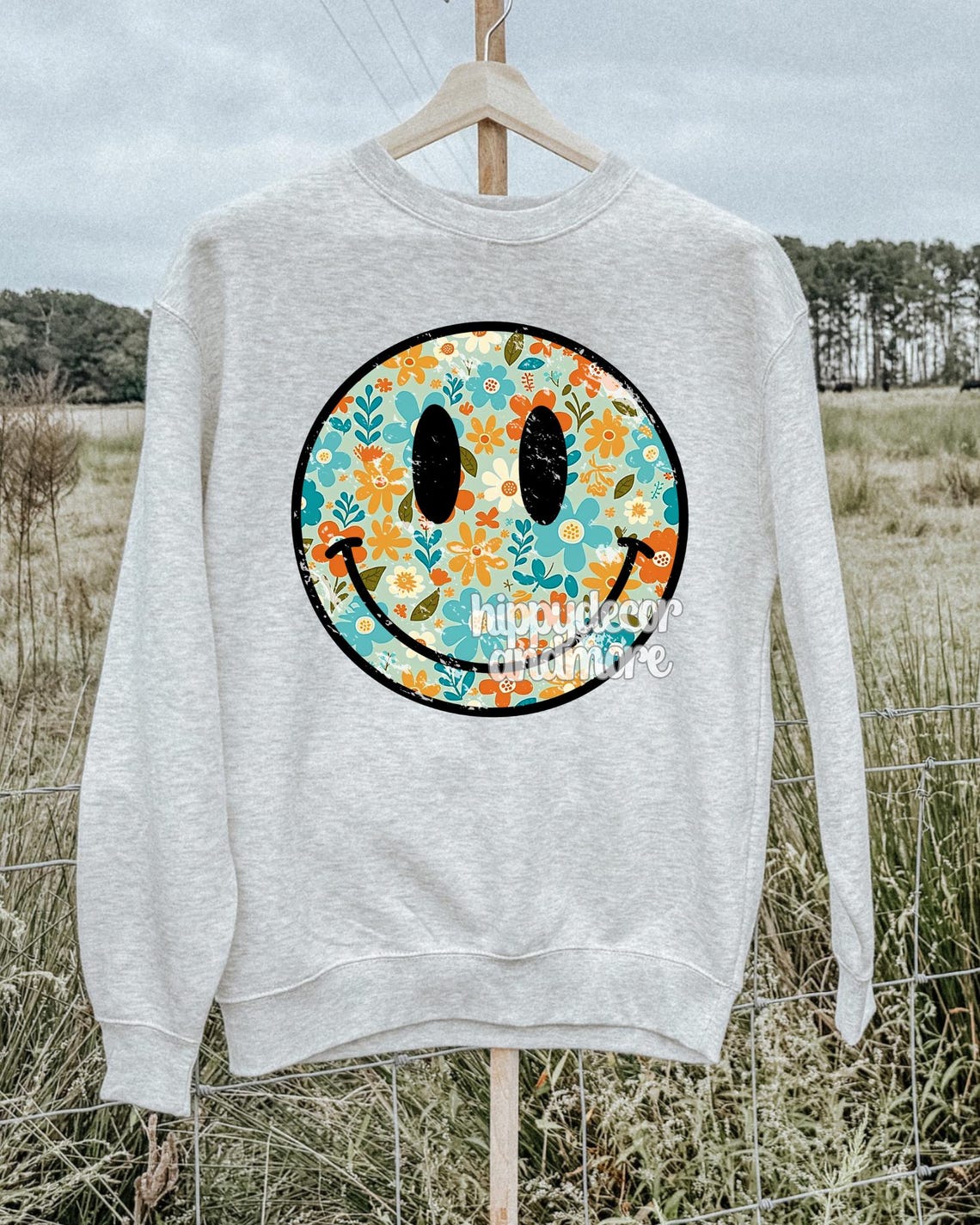 Retro PNG Boho Distressed Smiley Face PNG Bohemian PNG Vintage Flowers ...