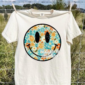 Retro PNG Boho Distressed Smiley Face PNG Bohemian PNG Vintage Flowers ...