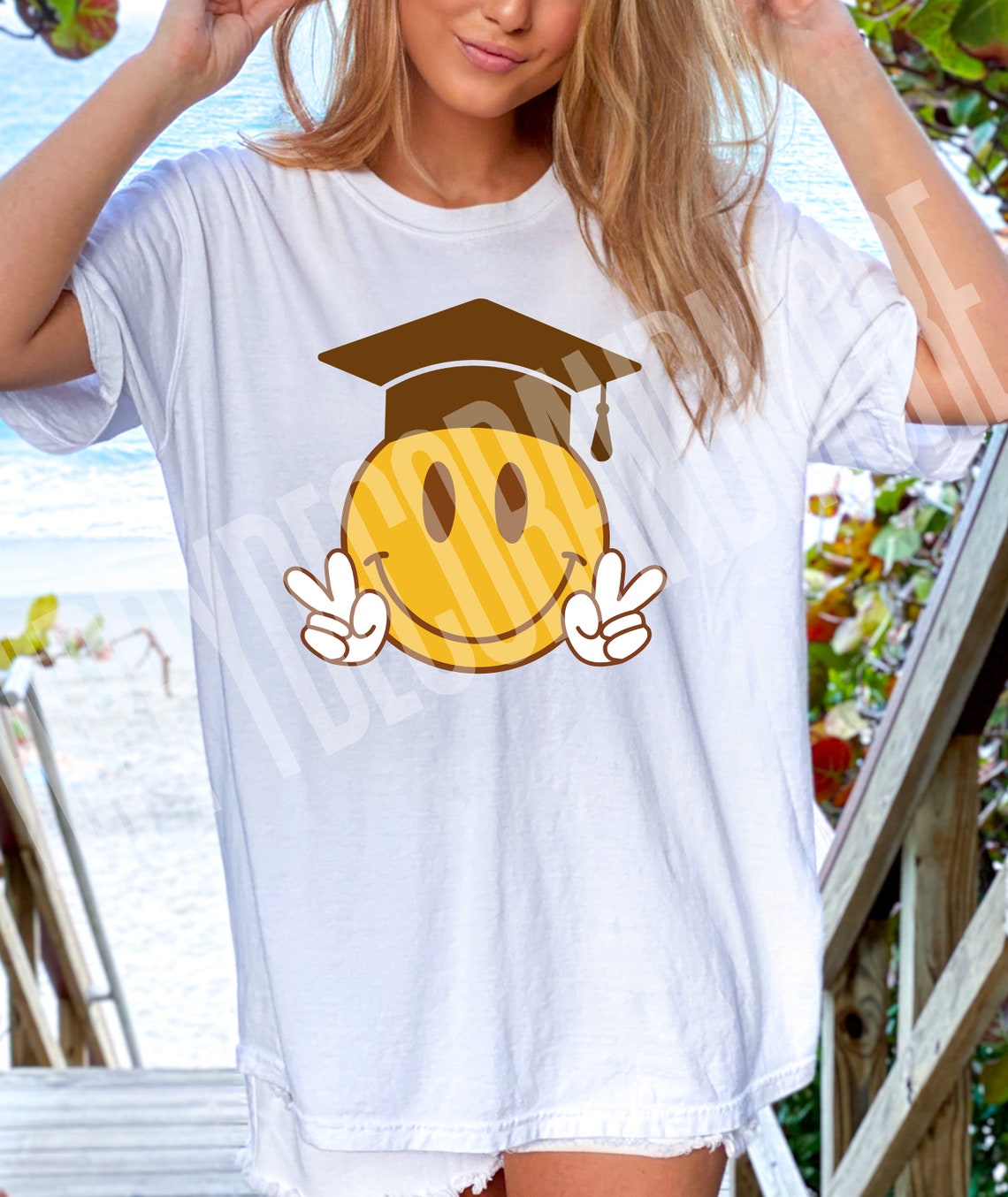Retro Smiley Face PNG Graduation Shirt Grad PNG Hippie Png Class of ...