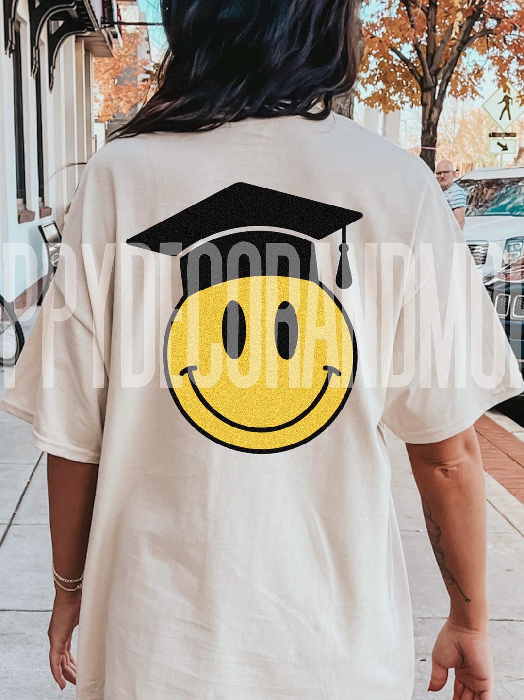 Smiley Face PNG Grad PNG Graduation Shirt Graduation Png Yellow Smiley ...