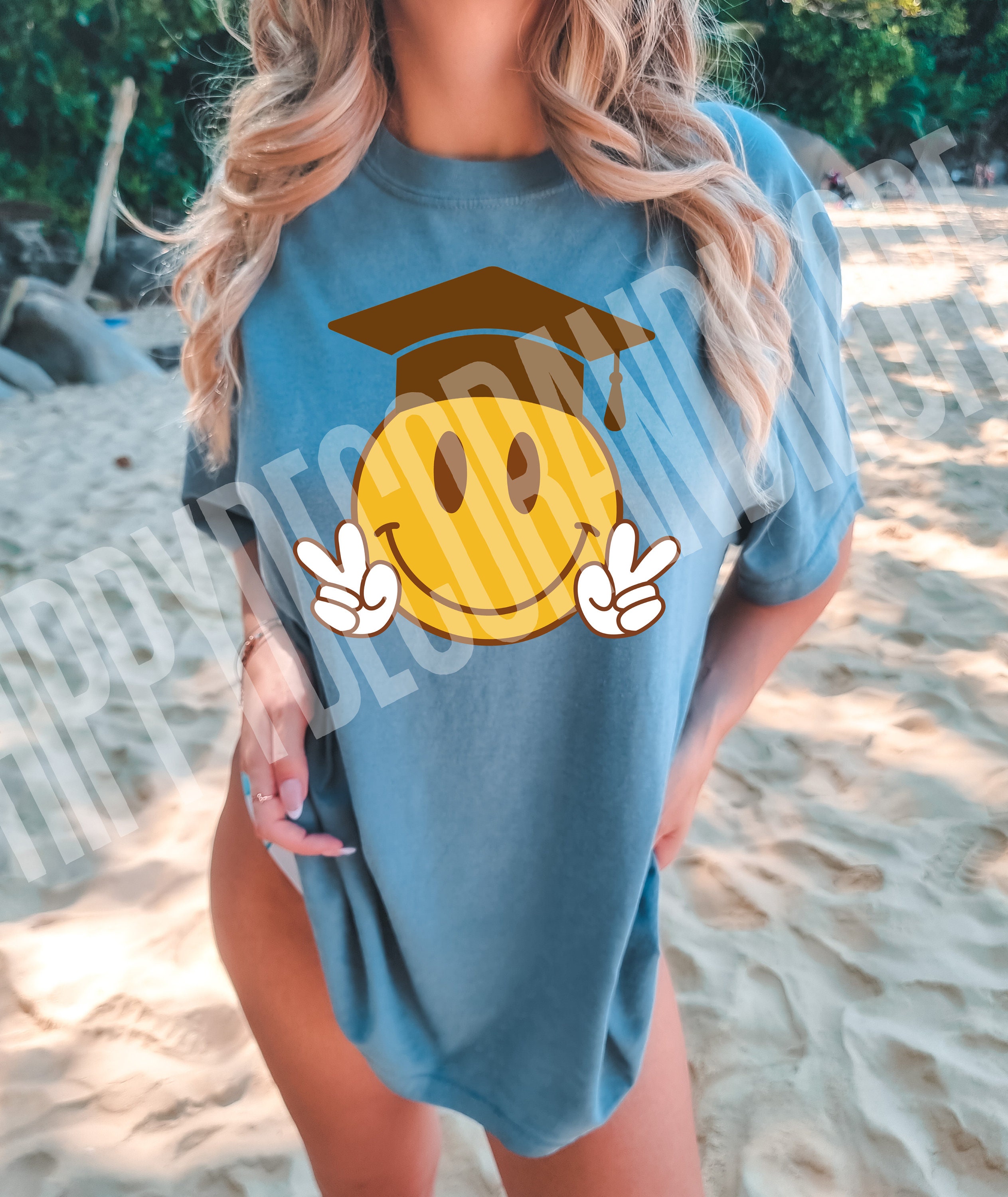 Retro Smiley Face PNG Graduation Shirt Grad PNG Hippie Png - Etsy