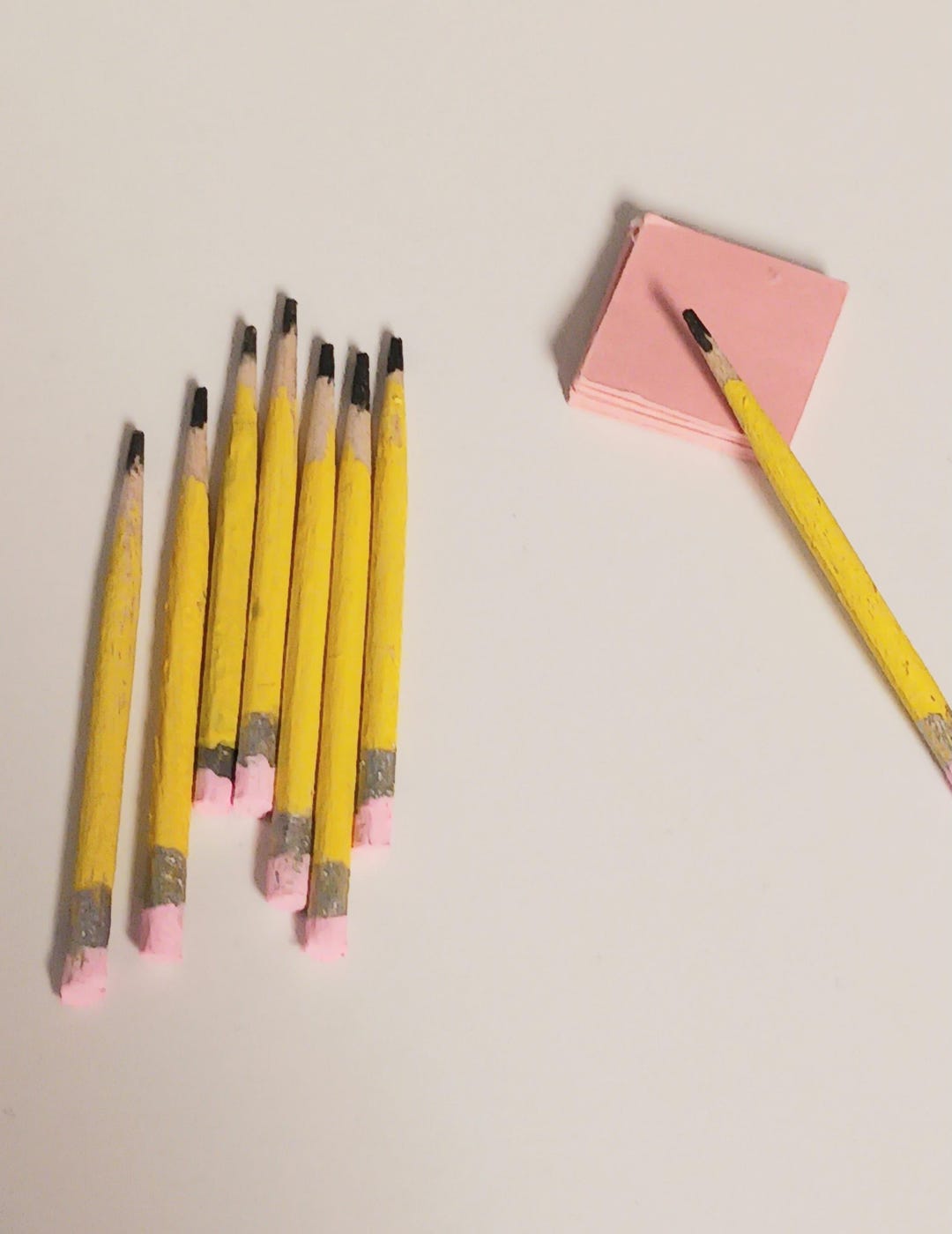 1:6 Pencil, Set of 2, Doll Pencil, Small Pencil. for Dolls 10-12", for ...