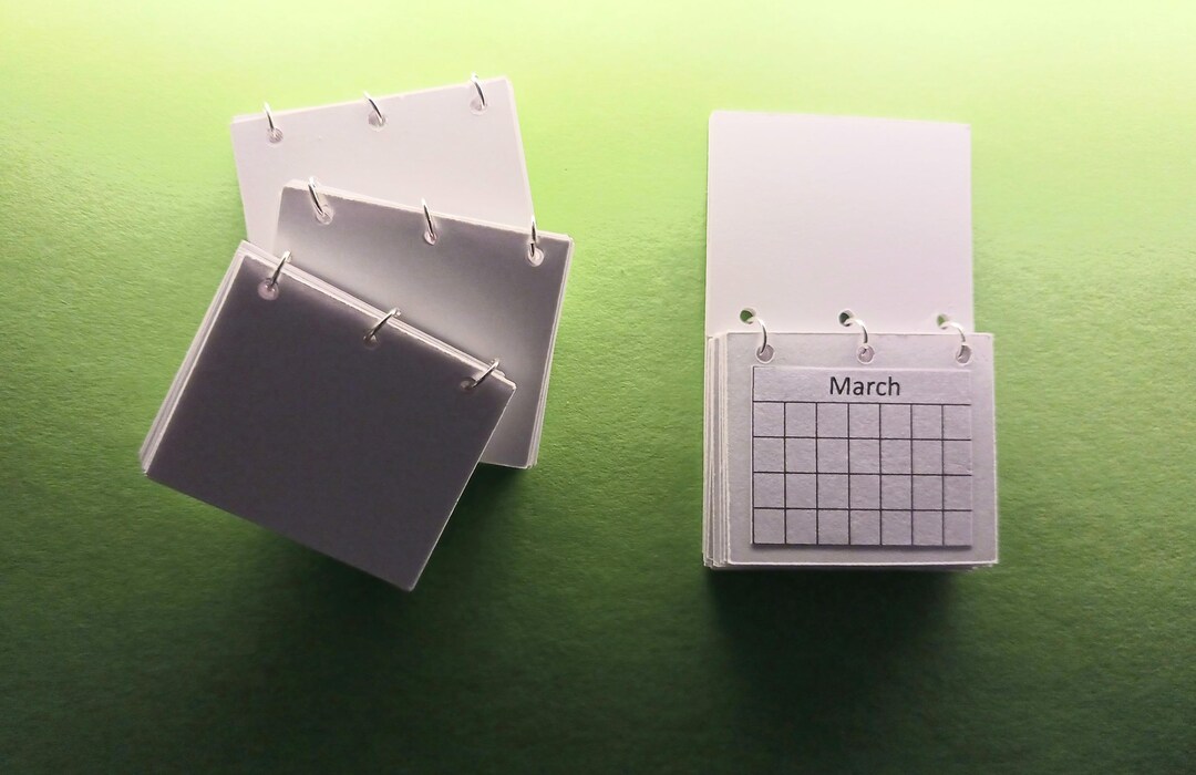 1:6 Cardstock Calendar, White Mini Calendar, Calendar for Dolls, for 11 ...