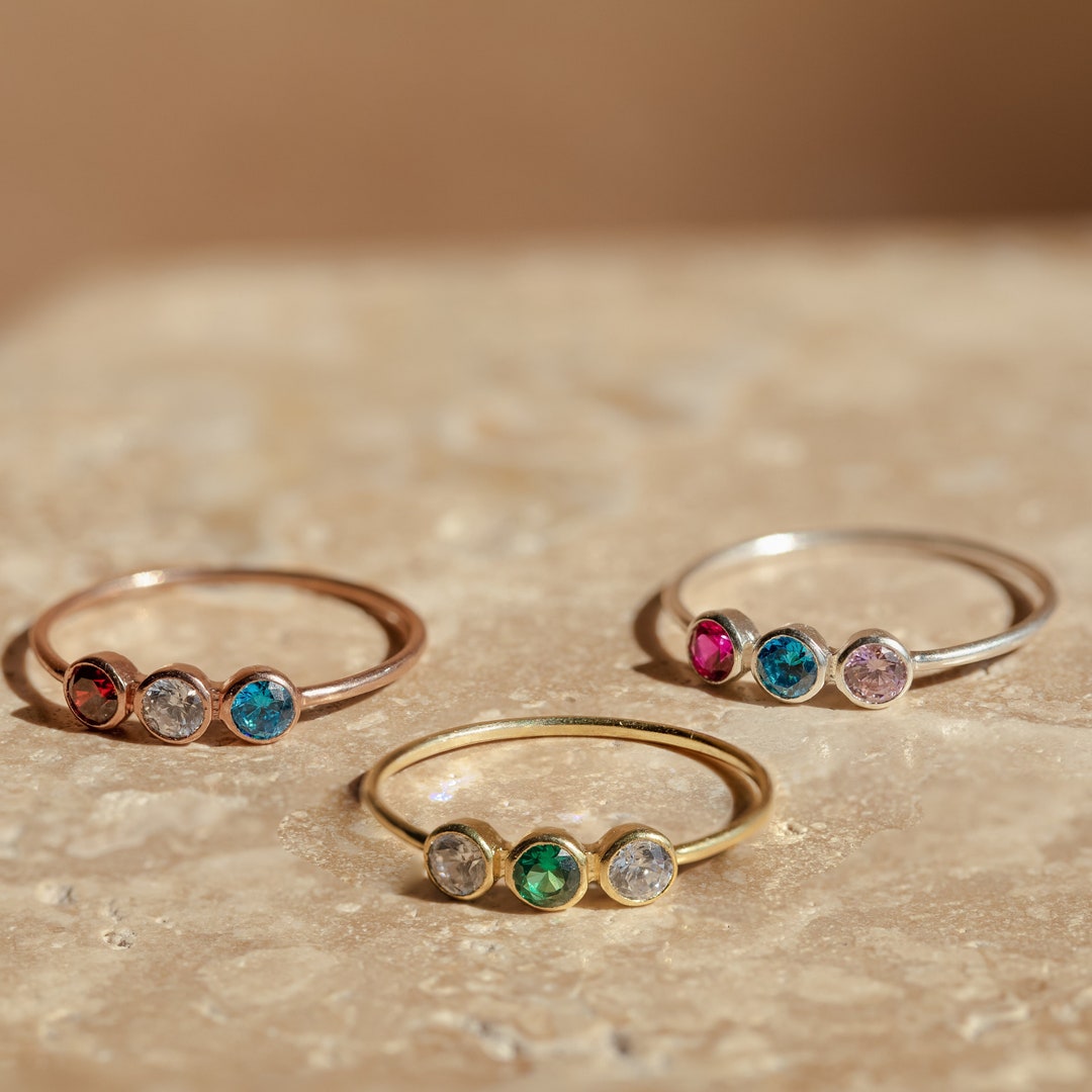Birthstones Ring • 3 Stone Ring • Personalize Birthstone Gift for Mom ...