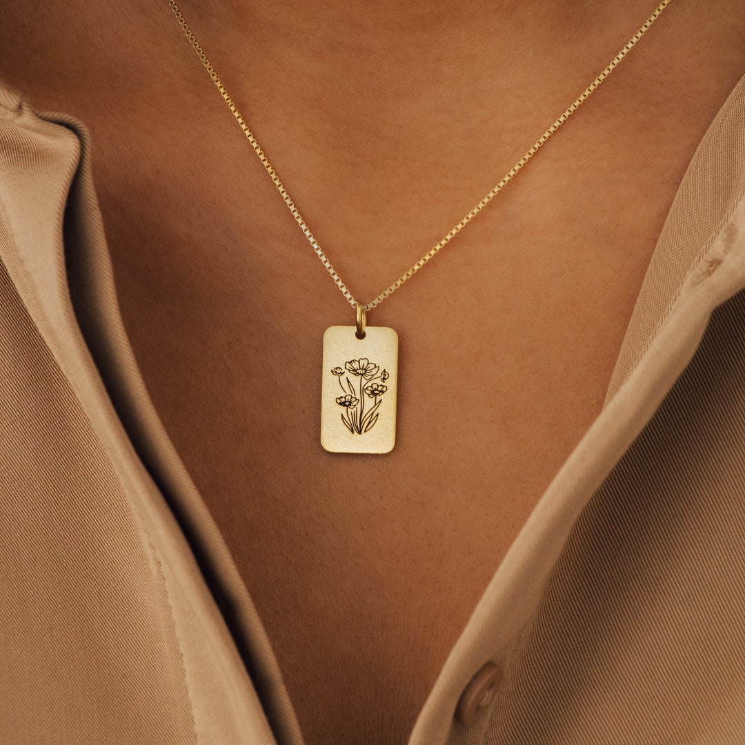 Birth Flower Necklace With Box Chain by Caitlyn Minimalist • Engraved ...