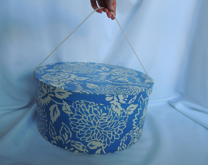 Vintage Large Blue and White Floral Cardboard Hat Box Decorative Hat ...