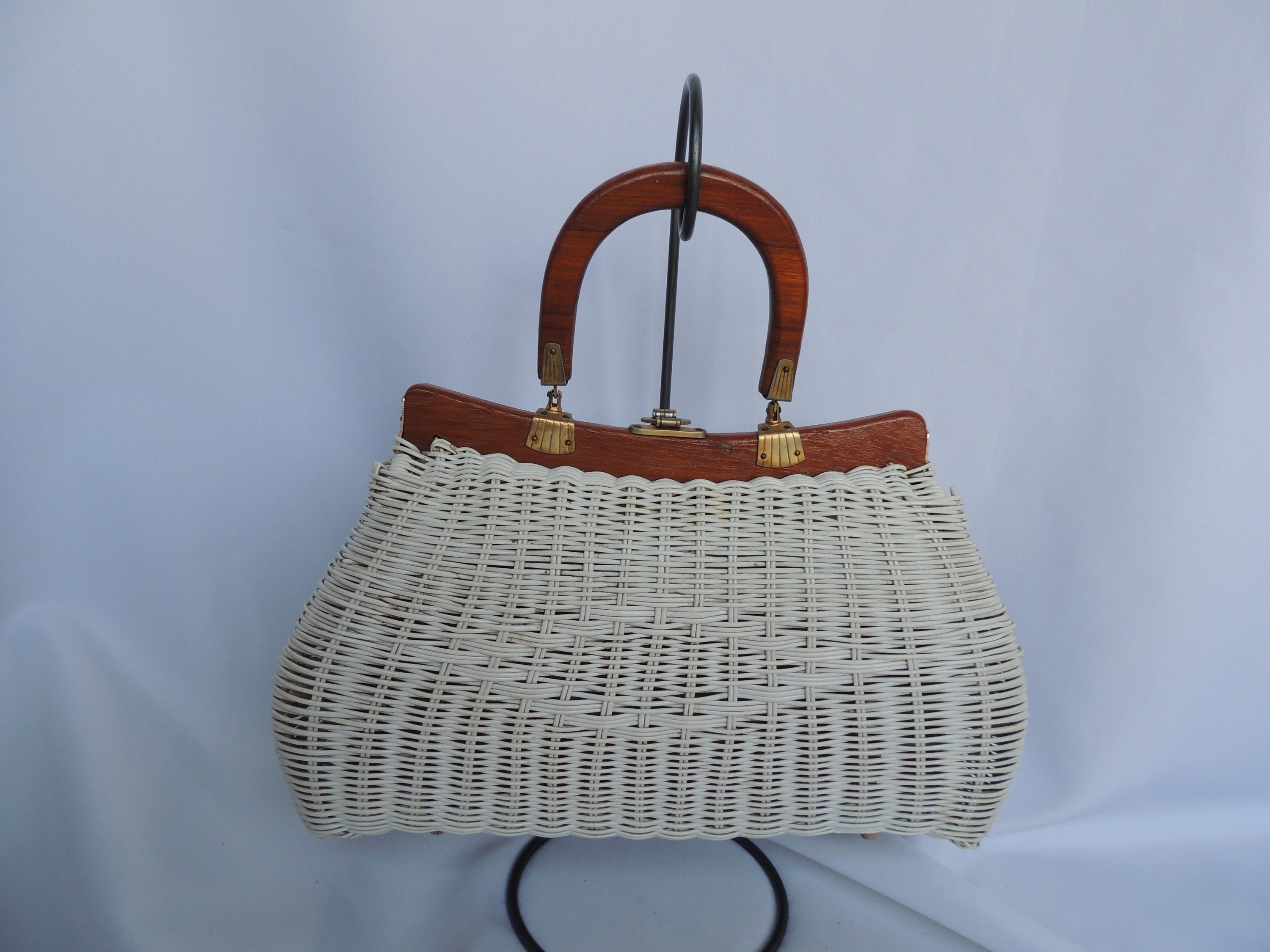 Vintage White Wicker Straw Handbag Purse With Wood Frame and Handle by ...